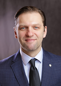 Daniel Banaszek, MD - Orthopedic Surgery, Spine Surgery - Newton, MA