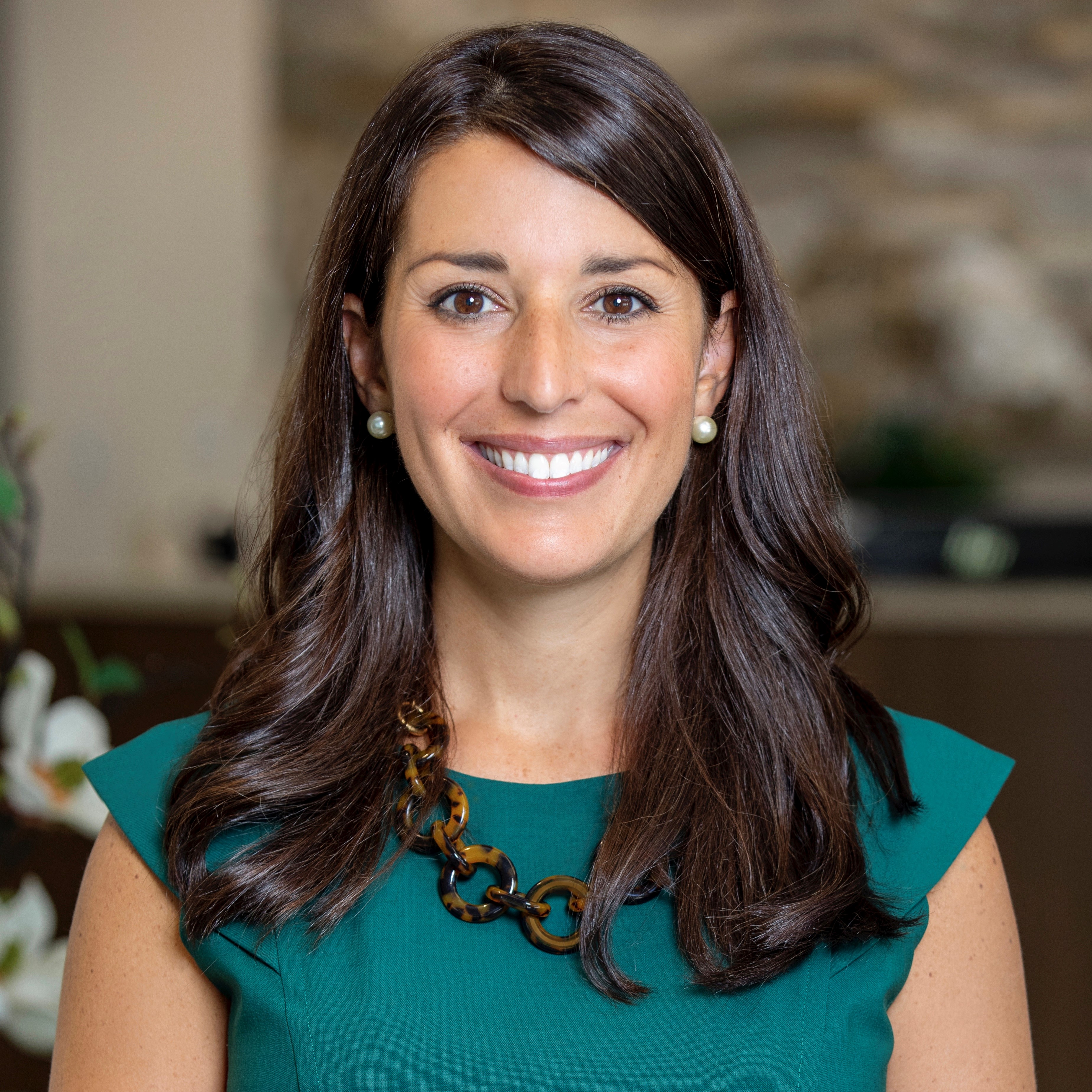 Janine R Pardo, MD - Internal Medicine - Wellesley, MA
